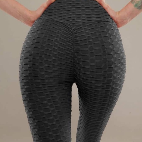 Viki Body | Pants & Jumpsuits | Vicki Body Nwot Honeycomb Leggings ...